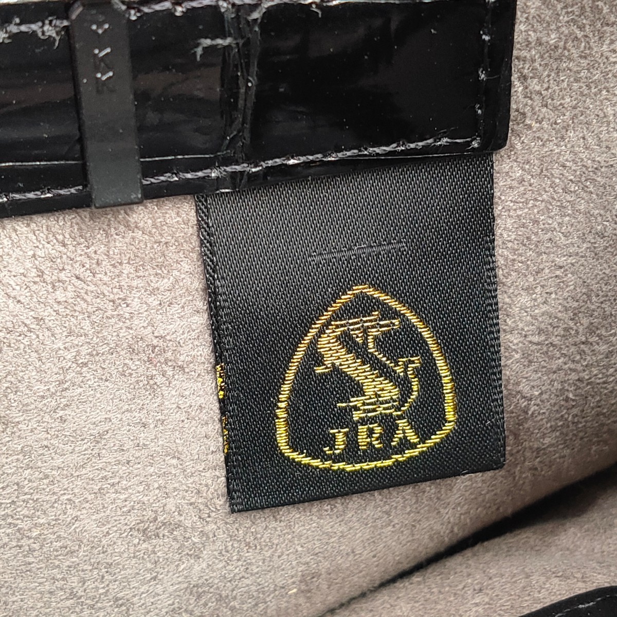 Yahoo!オークション - 美品エキゾチックレザー本革 JRA シャイニーク...