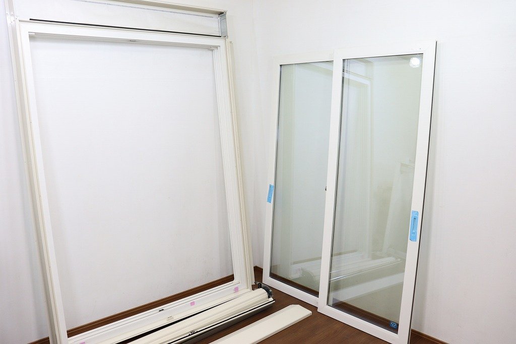 Yahoo!オークション - 【引取限定】S1687 YKKap 窓・サッシ シャッター...