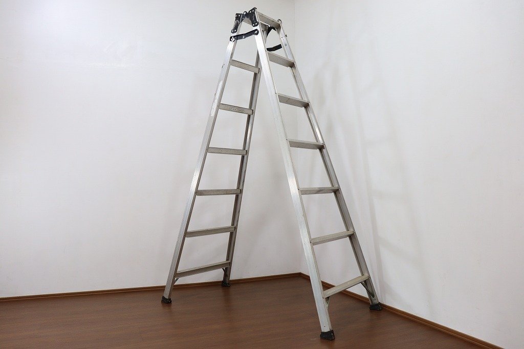 Yahoo!オークション - 【引取限定】S2088 脚立 アルミ製 現場作業 剪定...