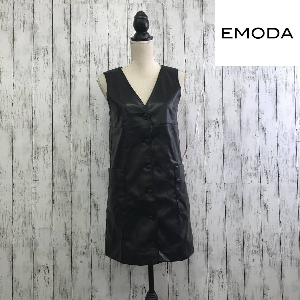 Yahoo!オークション - EMODA エモダ 2WAYボクシーフェイクレザーワンピ...