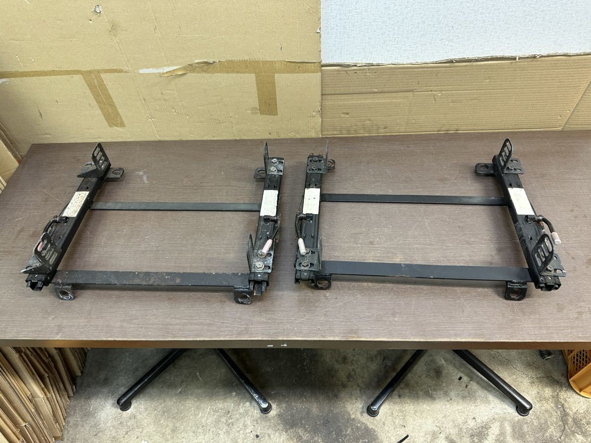 EF8 CR-X SIR シートレール 左右 サイド留め フルバケ用 管 591(ホンダ用)｜売買されたオークション情報、yahooの商品情報をアーカイブ公開 - オークファン（aucfan.com）