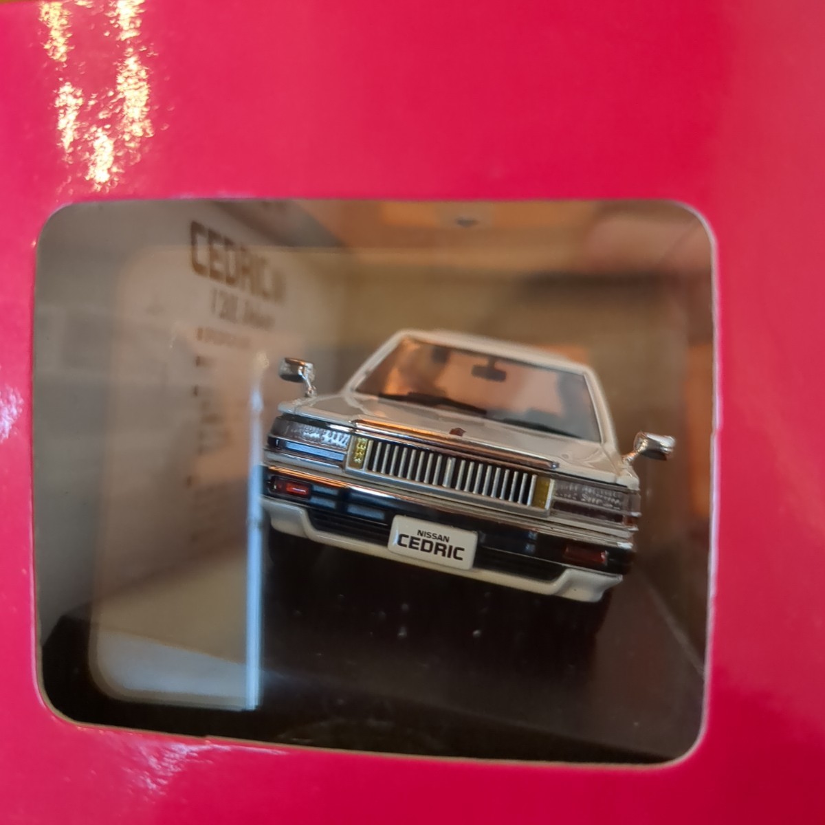 Yahoo!オークション - アオシマ DISM 2台セット F31 レパード Y30 セド...