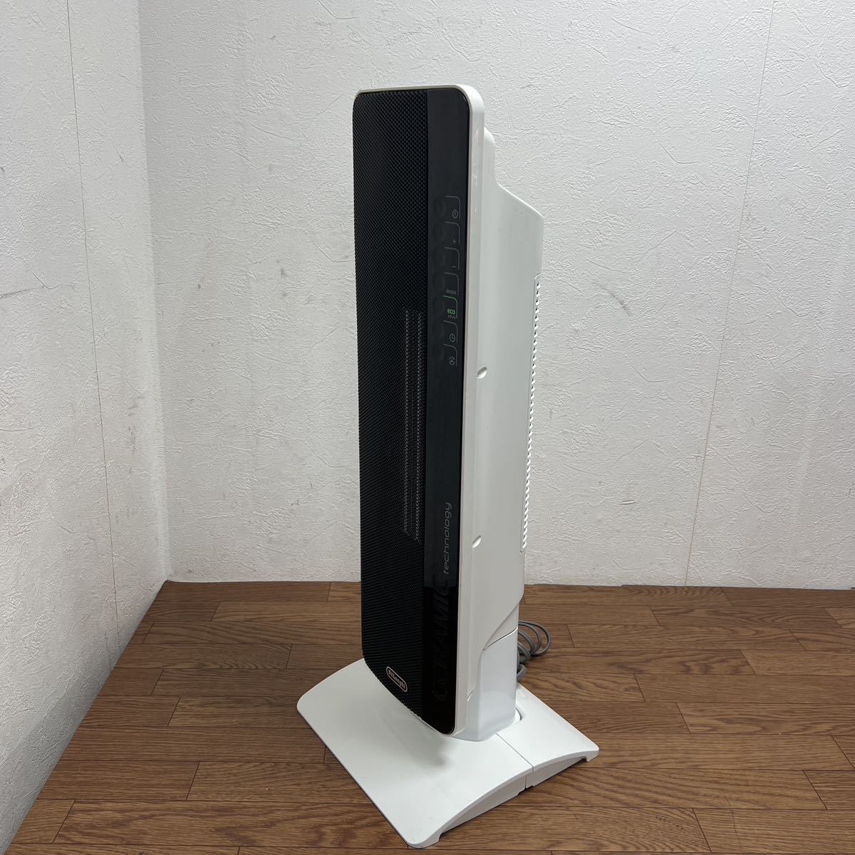 Yahoo!オークション - E328 デロンギ セラミック タワー ファンヒータ...