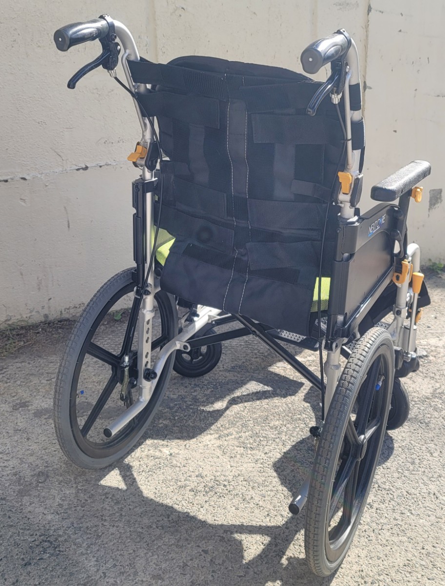 Yahoo!オークション - ネクストコア 介助式 車いす NEXT-61B NEXT-61B ...