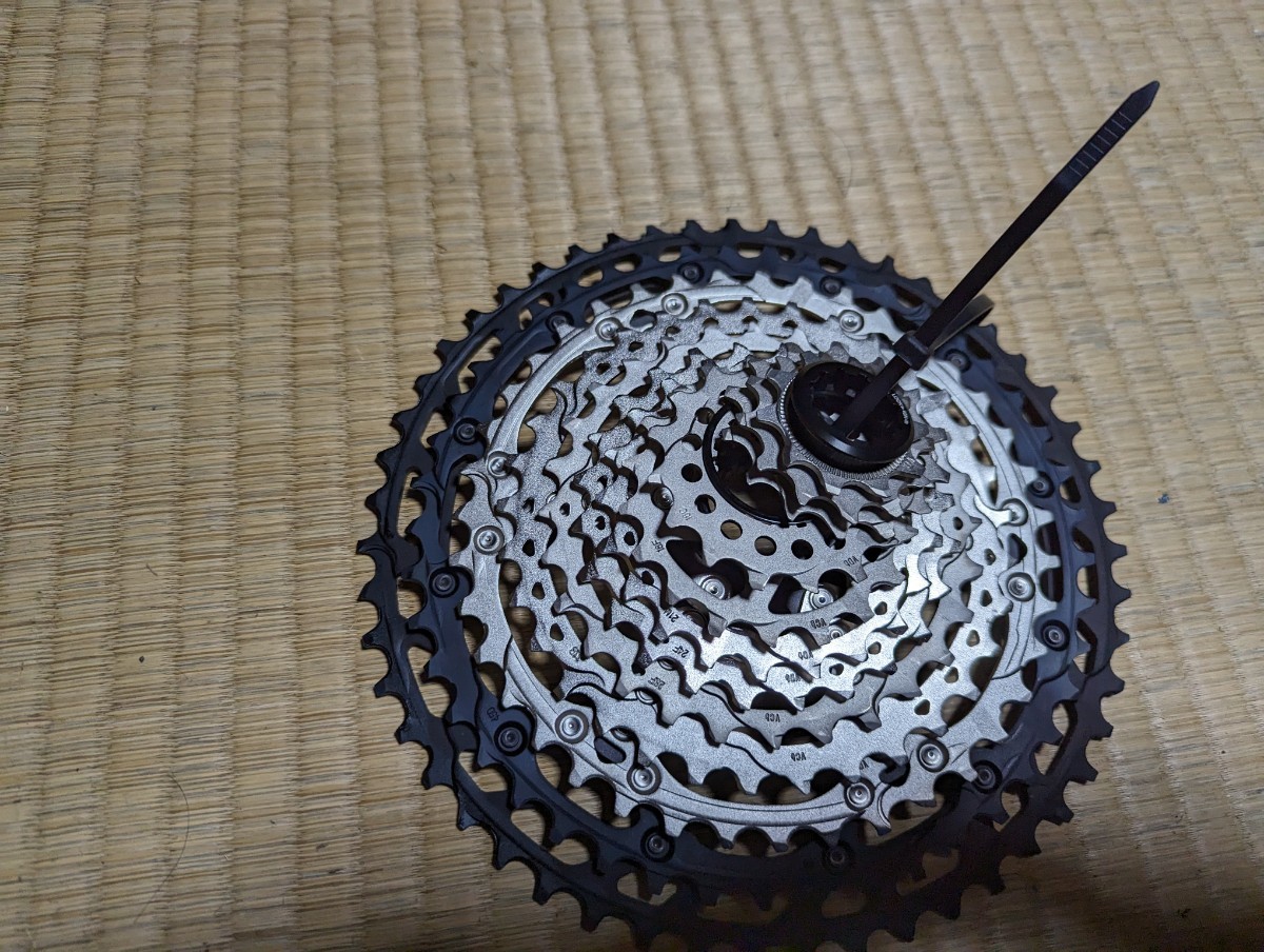 Yahoo!オークション - 新車外し品です CS-M8100 12速スプロケット 51T