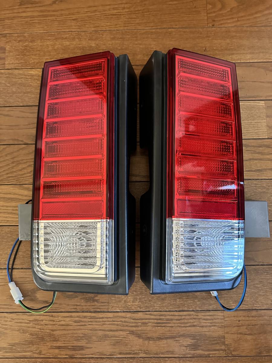 Yahoo!オークション - ハマーH2 LED テールランプ