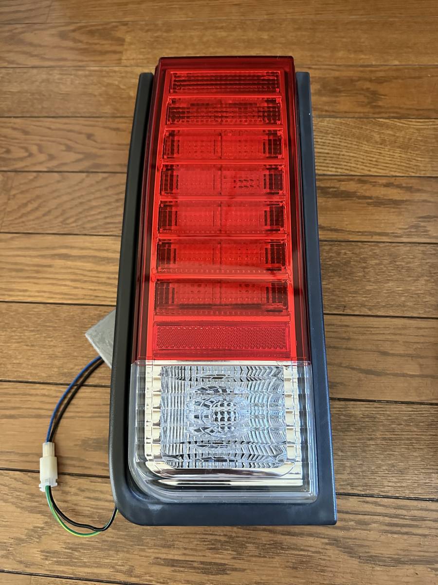 Yahoo!オークション - ハマーH2 LED テールランプ