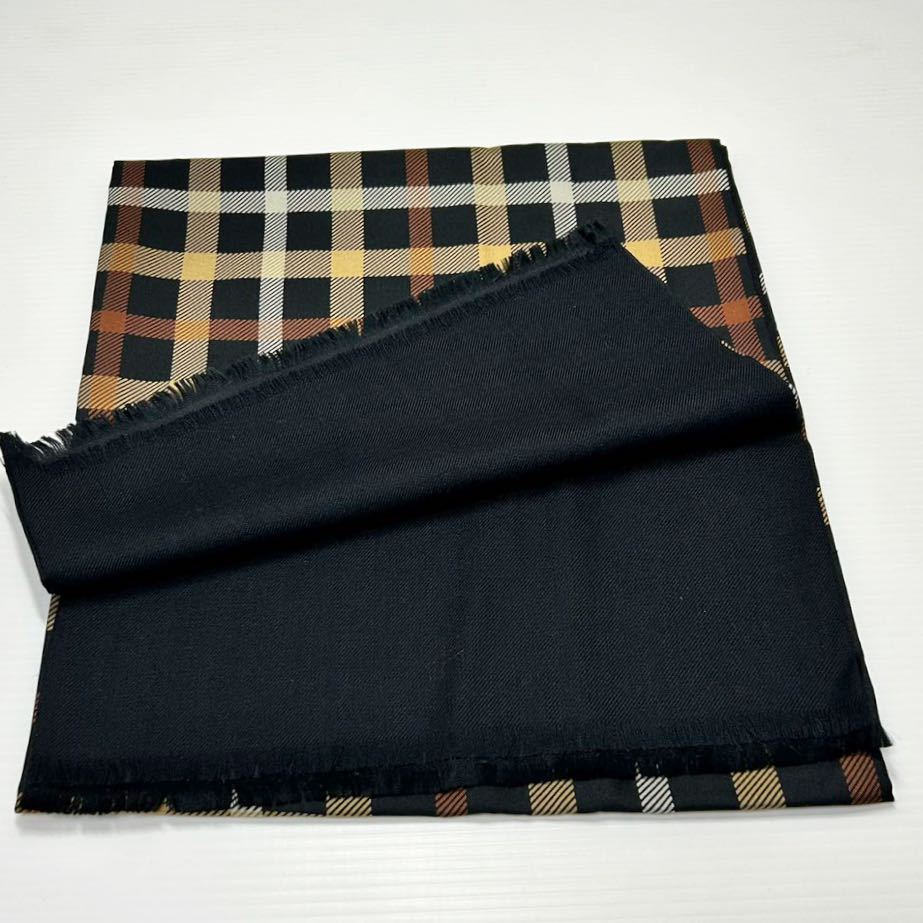 Yahoo!オークション - ほぼ未使用品 DAKS ダックス ストール マフラー ...