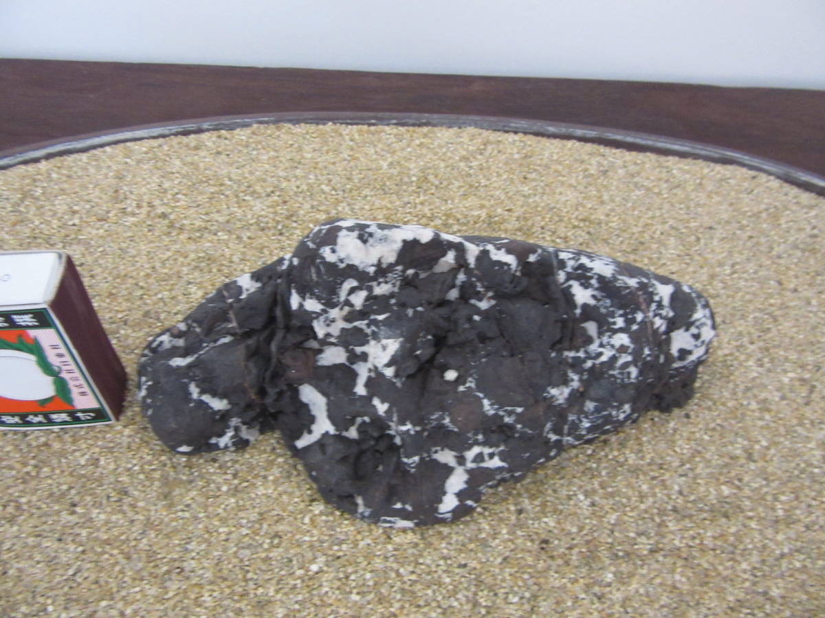 Yahoo!オークション - T102 姫川石 水石 鑑賞石 山形 17cm×5.5cm...