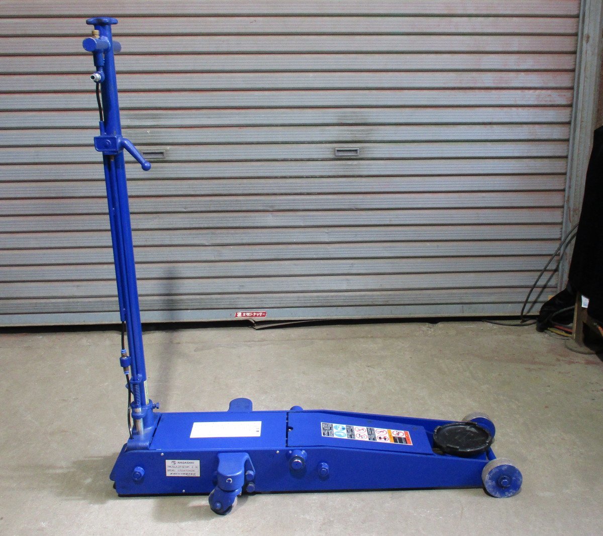 Yahoo!オークション - w 長崎ジャッキ NAGASAKI 低床エアハイドロリッ...