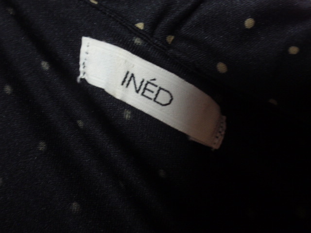 Yahoo!オークション - INED キャミソール 水玉 M