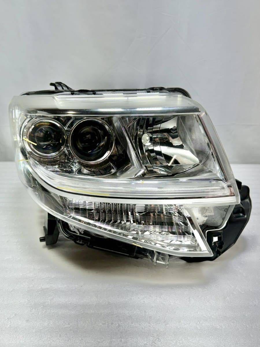 Yahoo!オークション - S-2141 タントカスタム 右 ヘッドライト LED LA6...