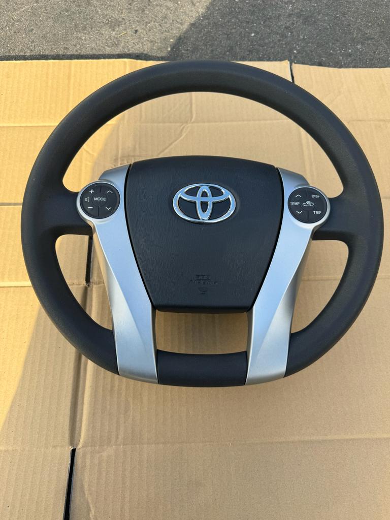 Yahoo!オークション - プリウス ZVW30 ステアリング P-31