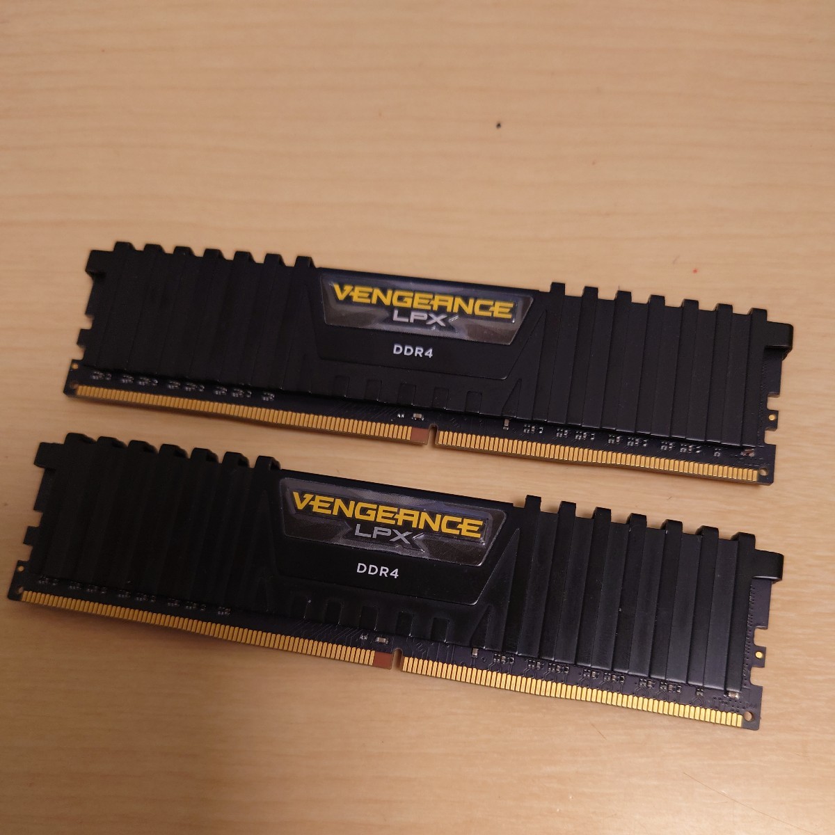 Yahoo オークション Corsair Ddr4 2666mhz デスクトップpc用 メモリ