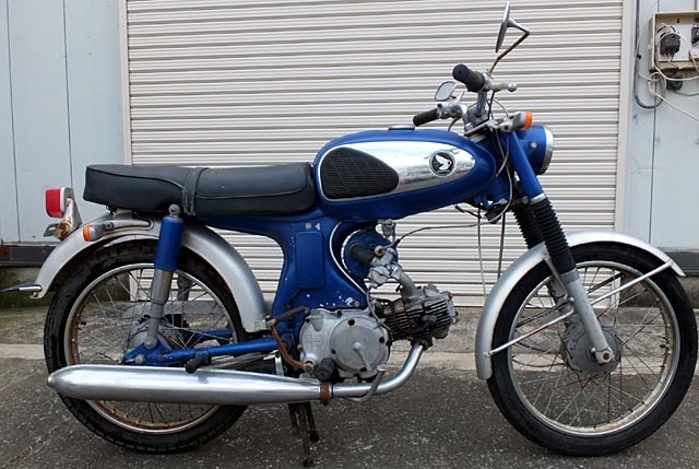 Yahoo!オークション - CS90(S90-456 ) 水平シリンダーエンジン レスト...