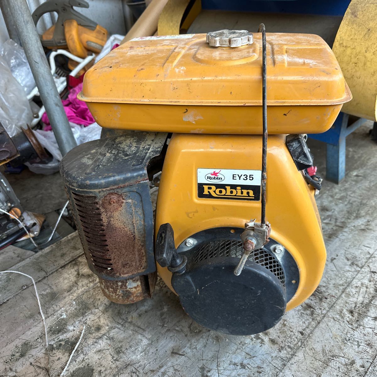Yahoo!オークション - ロビン ガソリンエンジン EY35 最大8.5馬力