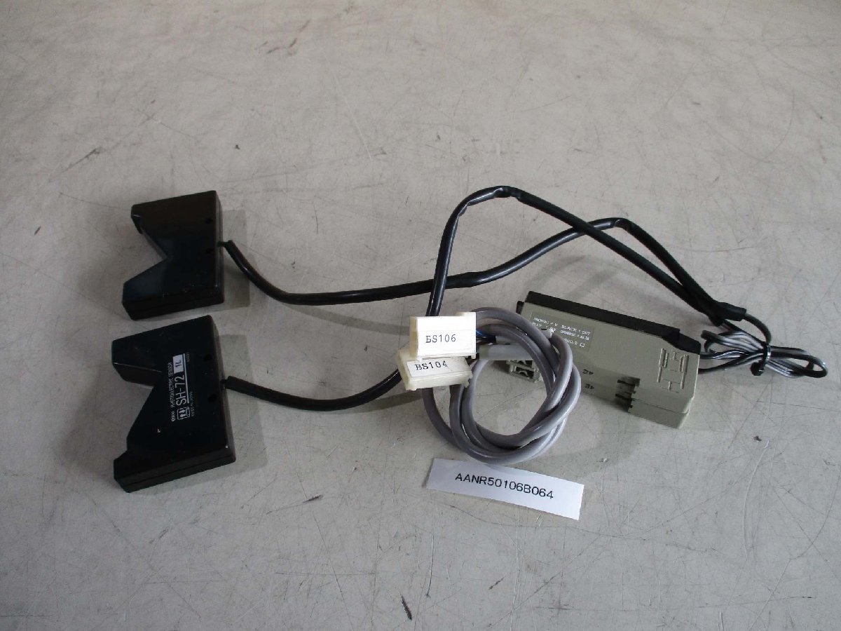 Yahoo!オークション - 中古 SUNX PHOTOELECTRIC SENSOR SH-72/SU-7ビー...