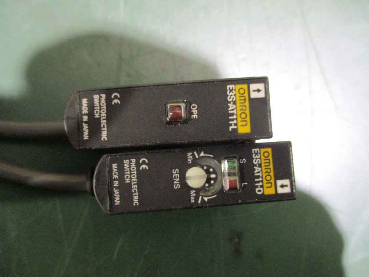 Yahoo!オークション - 中古 OMRON E3S-AT11 Photoelectric Switch (E3S...