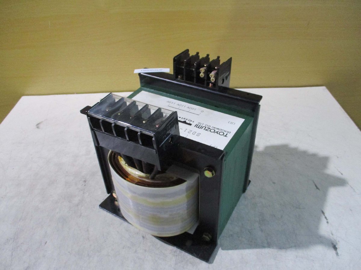 Yahoo!オークション - 中古 TOYOZUMI isolation transformer SD21-03KB...