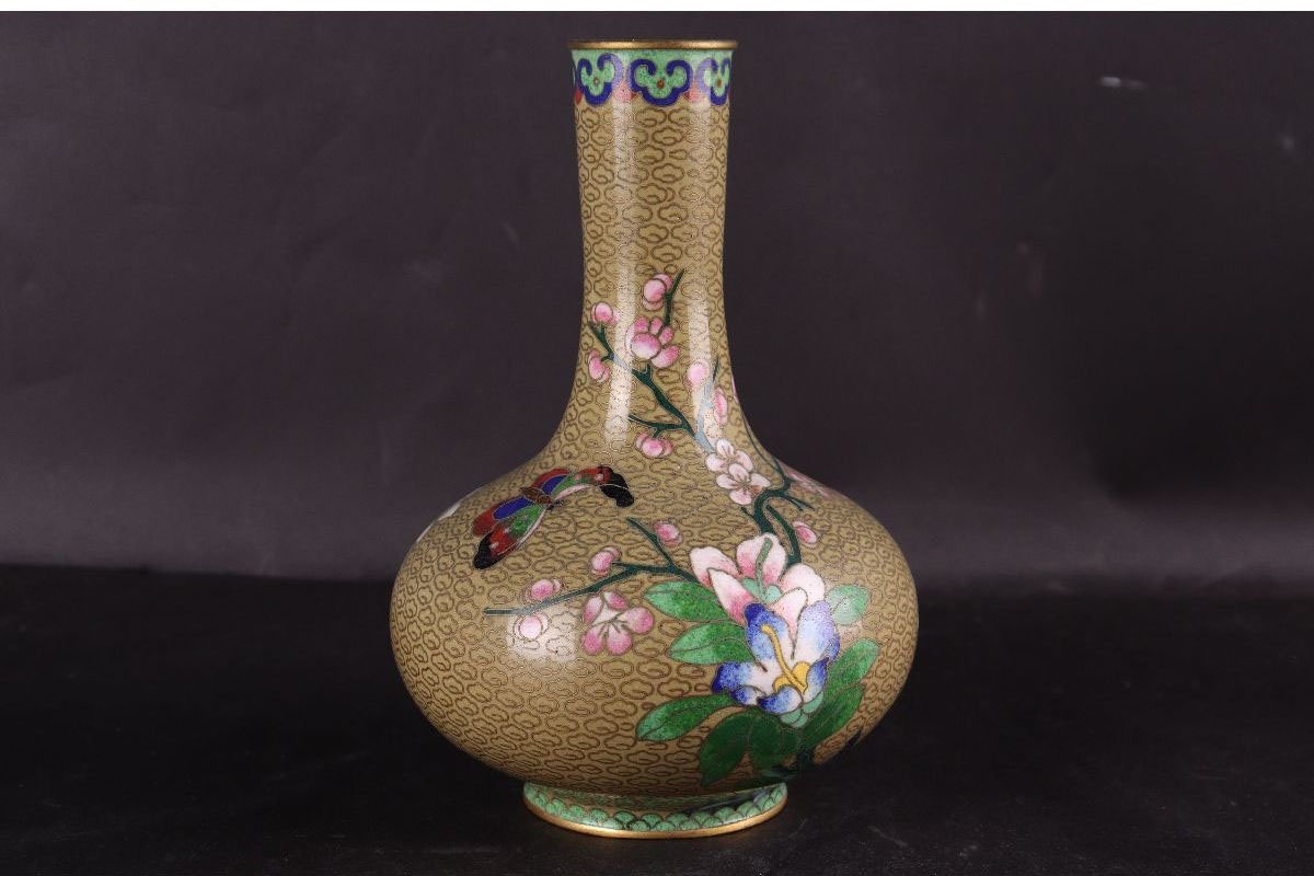 Yahoo!オークション - [URA]七宝花蝶紋花瓶/18cm/412g/16-11-10 (検索)...