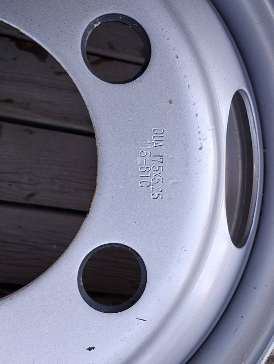 Yahoo!オークション - TOPY 17.5x5.25J 5H PCD208 新車外し 1本 DUA 1...