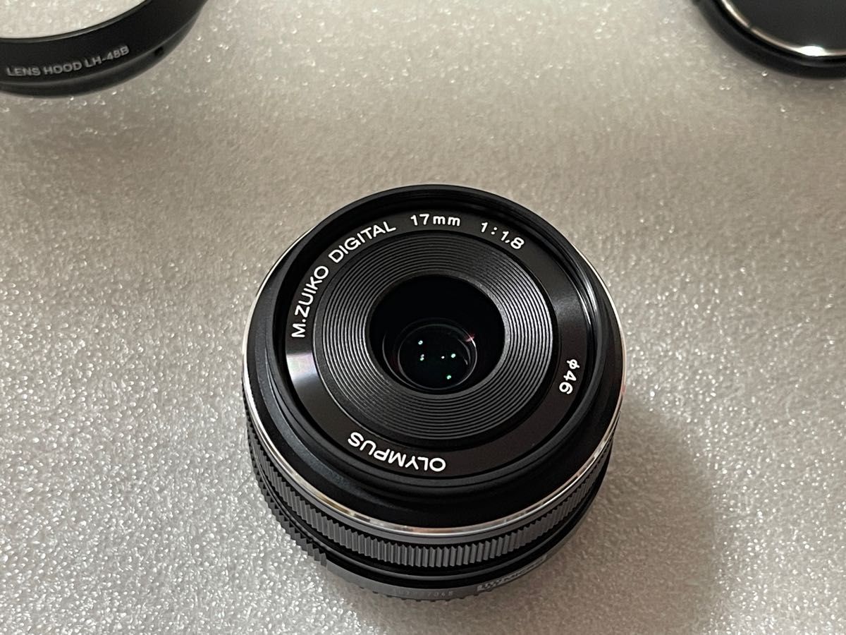 ZUIKO DIGITAL 17mm f1 8 専用フード LH-48B付属|Yahoo!フリマ ZUIKO DIGITAL 17mm f1 8 専用フード LH-48B付属|Yahoo!フリマ