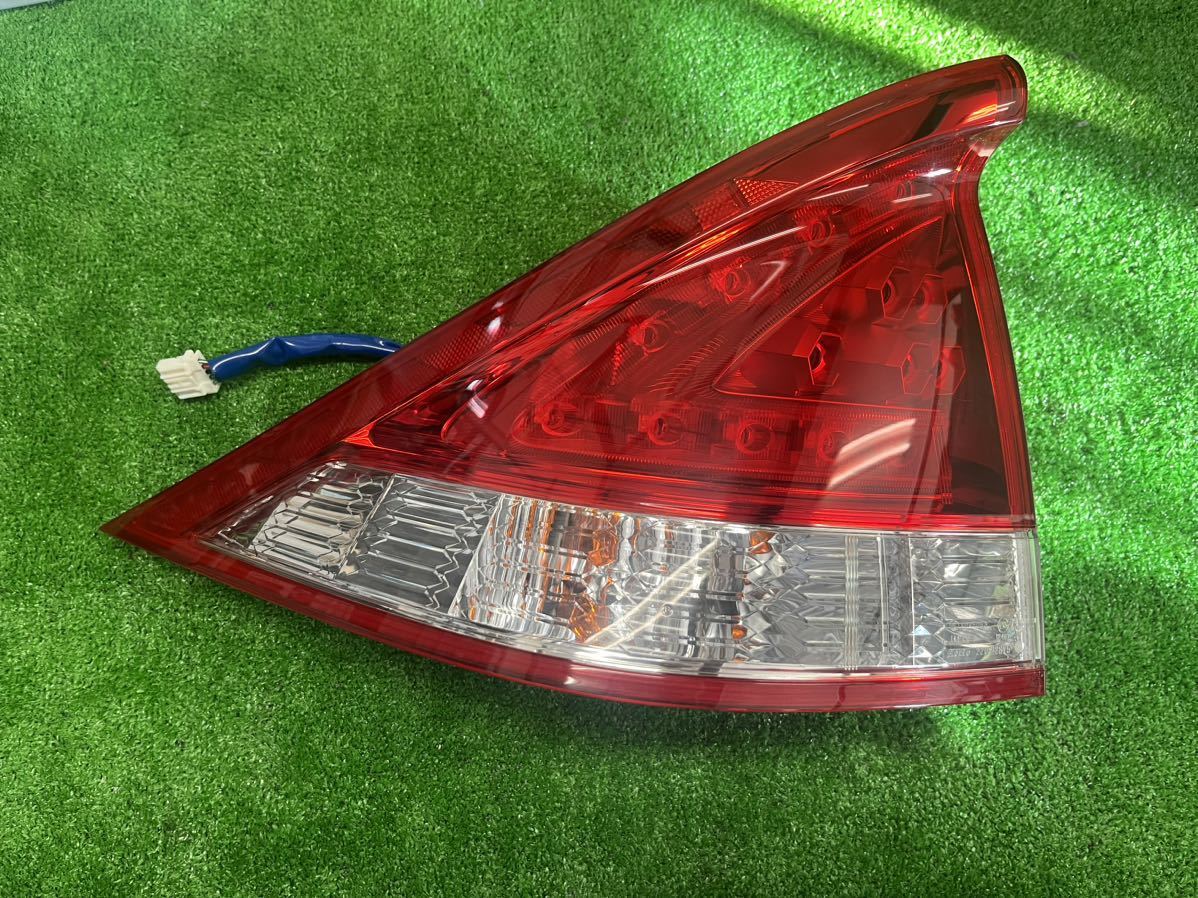 Yahoo!オークション - ZE2 インサイト テールランプ L B398