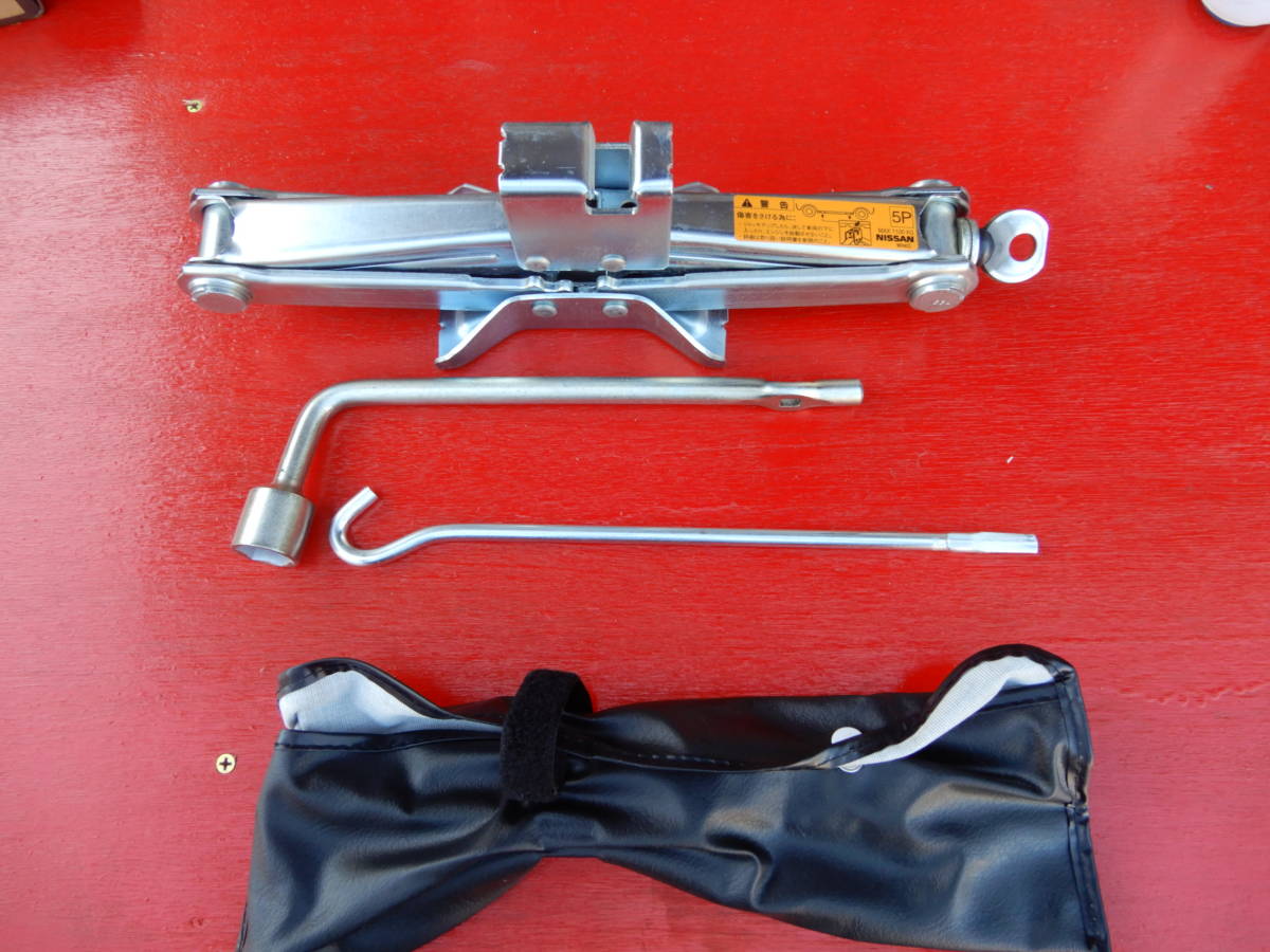 Yahoo!オークション - 日産 セレナ C25 車載工具 ジャッキ A1307