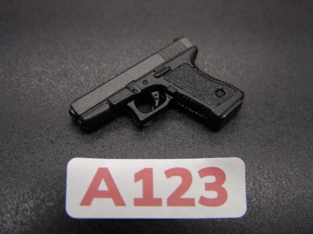 Yahoo!オークション - 【 A123 】1/6ドールパーツ DRAGON製 グロック17...