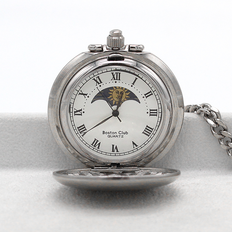 Boston Club ムーンフェイズ 懐中時計 ポケットウォッチ 稼働品 C00563(クォーツ式)｜売買されたオークション情報、yahooの商品情報をアーカイブ公開 - オークファン ...