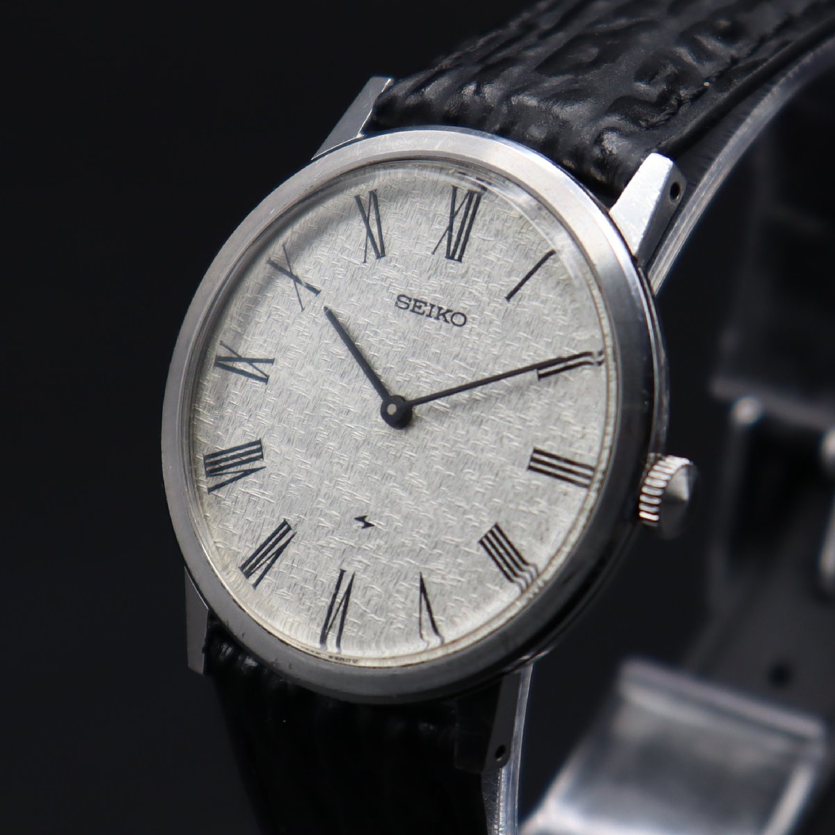 Yahoo!オークション - SEIKO セイコー シャリオ 手巻き 2220 Yahoo!オークション - SEIKO セイコー シャリオ 手巻き 2220