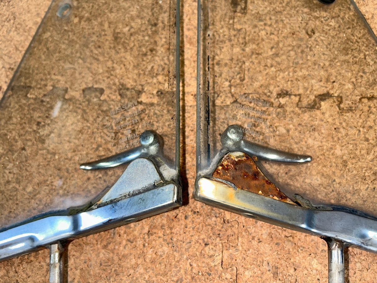 Yahoo!オークション - H2年 日産 パオ PK10 純正三角窓 左右 中古品