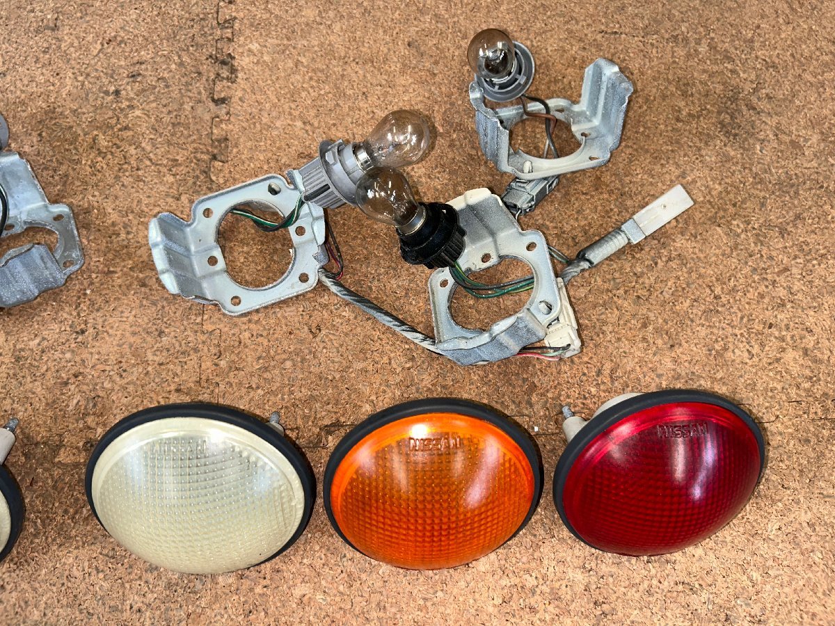 Yahoo!オークション - H2年 日産 パオ PK10 純正テールライトセット 左...