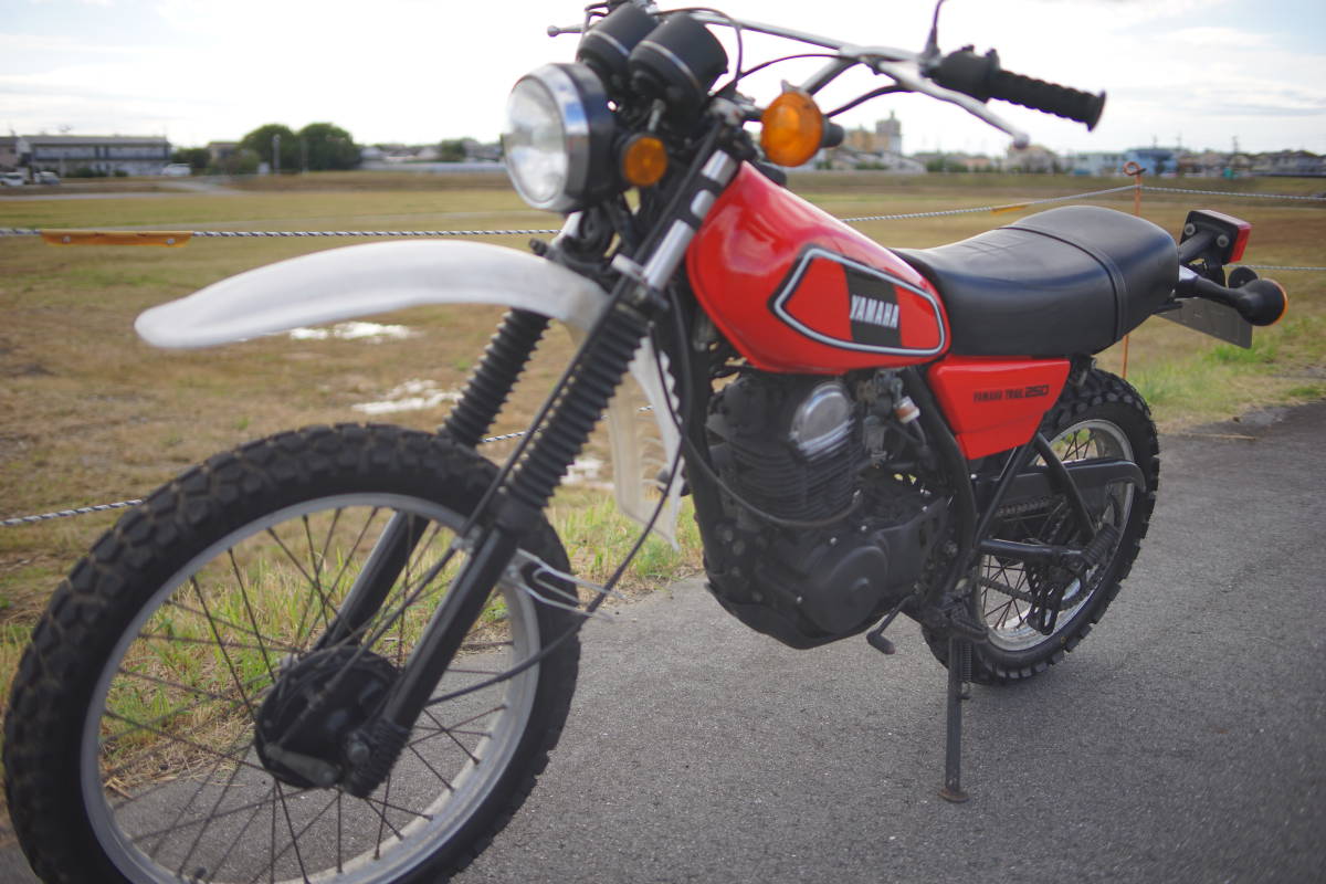 Yahoo!オークション - クリスマスセール 浜松から初期型XT250 3y5 VMX...