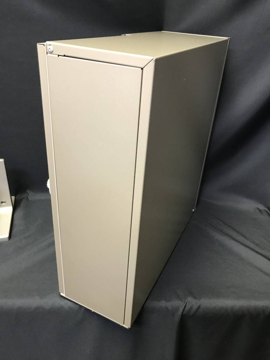 品 LIXIL リクシル TOEX アクシィ 縦型ポスト 郵便ポスト 郵便受け 前入れ 横取出し 右開きタイプ 一戸建て用(ポスト、郵便受け)｜売買されたオークション情報、yahooの商品情報 ...