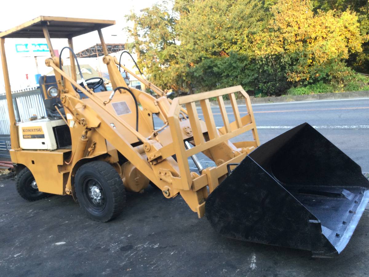 Yahoo!オークション - 小松 ショベルローダー フォークリフトSD10-3 デ...