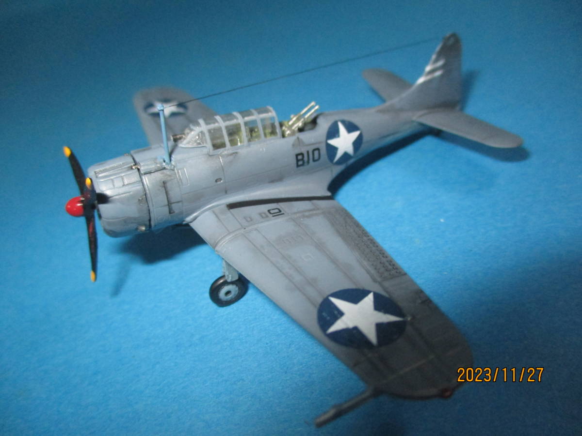 Yahoo!オークション - 1/144 完成品 アメリカ海軍 SBD-3 ドーントレス ...