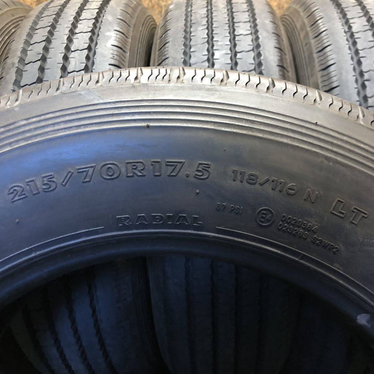 Yahoo!オークション - TOYO HYPARADIAL ST 215/70R17.5 118/116N LT 極...