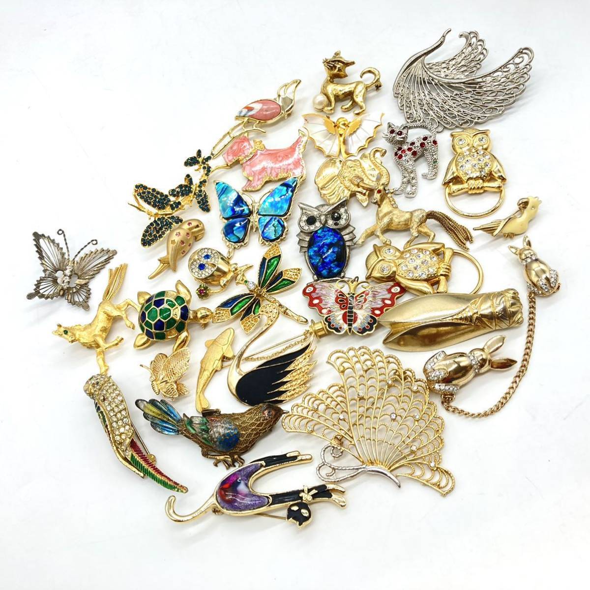 Yahoo!オークション - 動物モチーフブローチ30点おまとめ n約337.5g蝶...