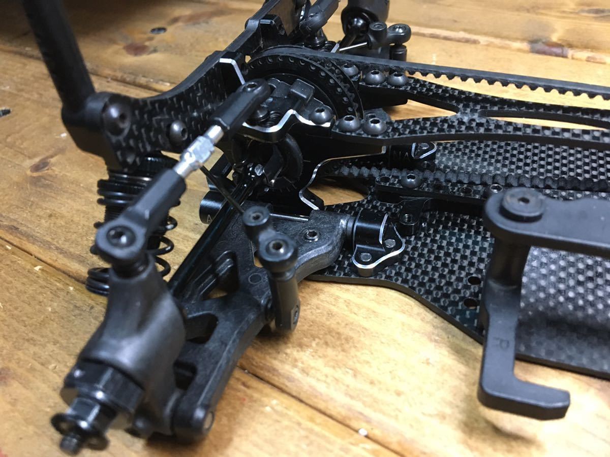 Yahoo!オークション - ヨコモ ツーリングカー BD10シャーシ BD9足付