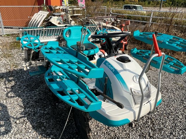 Yahoo!オークション - 【鹿児島発 最落無 売切 】クボタ 田植え機 EP4 ...