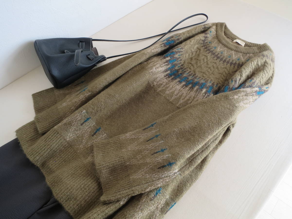 Yahoo!オークション - アースミュージック 新品同様 ニット w061