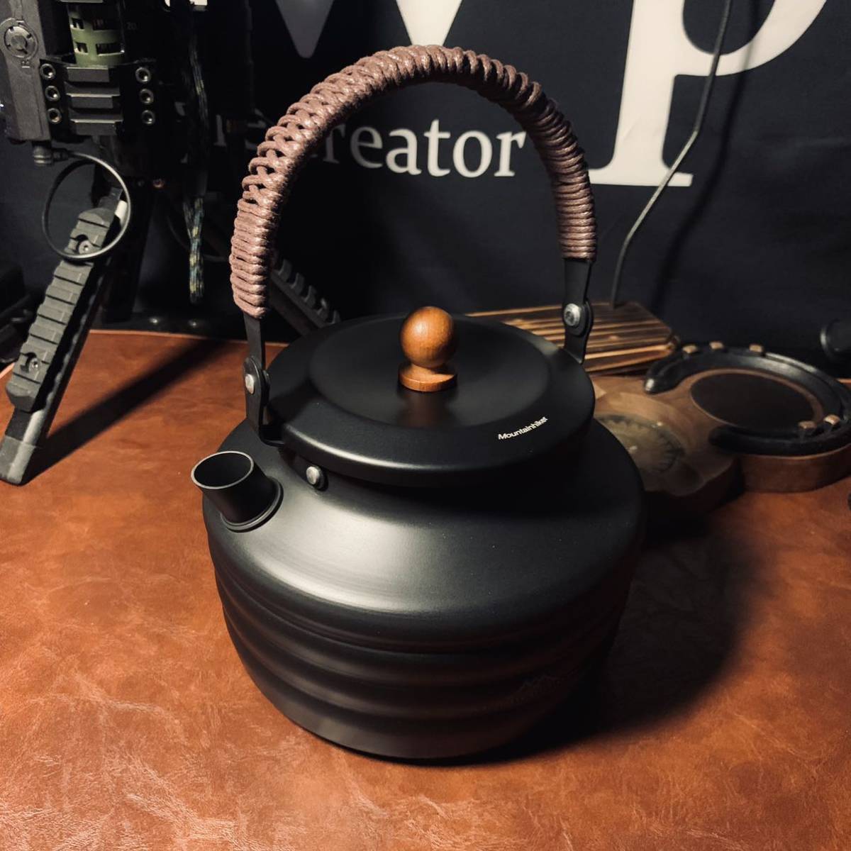 超激レア アルミ製 ブラックヤカン 1400ml ティーケトル 沸騰水コーヒーティーポット キャンプ ハイキング アウトドア 242g 収納袋付き(クッカー)｜売買されたオークション情報 ...