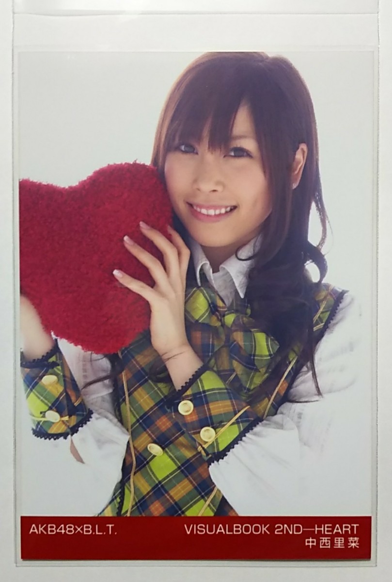 AKB48×B.L.T. VISUALBOOK 2NDーHEART / やまぐちりこ(AKB48)｜売買されたオークション情報、yahooの商品情報をアーカイブ公開 - オークファン ...
