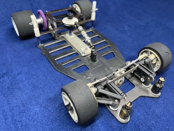 Yahoo!オークション - ASSOCIATED RC-12L 1/12 ボディ3枚 ホイール タ...