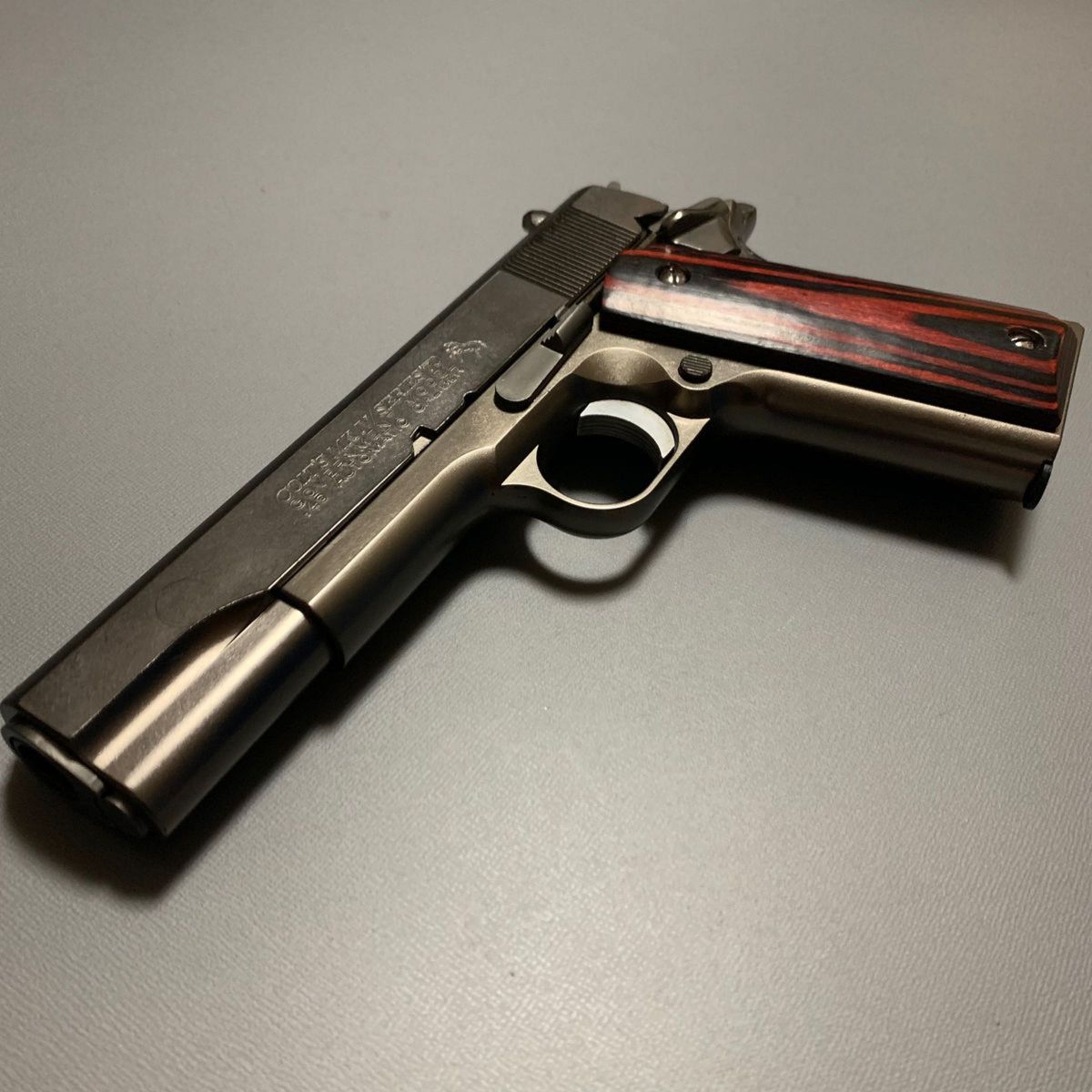 最終値下げ MGC製 GM5 ガバメント シルバーHW樹脂製 SPG規格適合 最終値下げ MGC製 GM5 ガバメント シルバーHW樹脂製 SPG規格適合