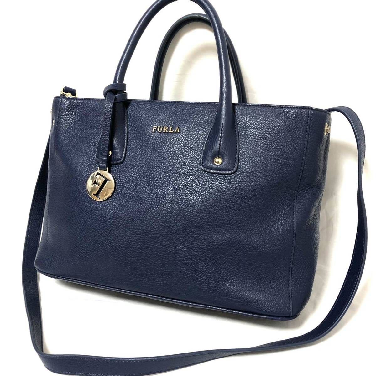 Yahoo!オークション - (24)超美品「FURLA」 A4可能トートバッグ 斜めが...