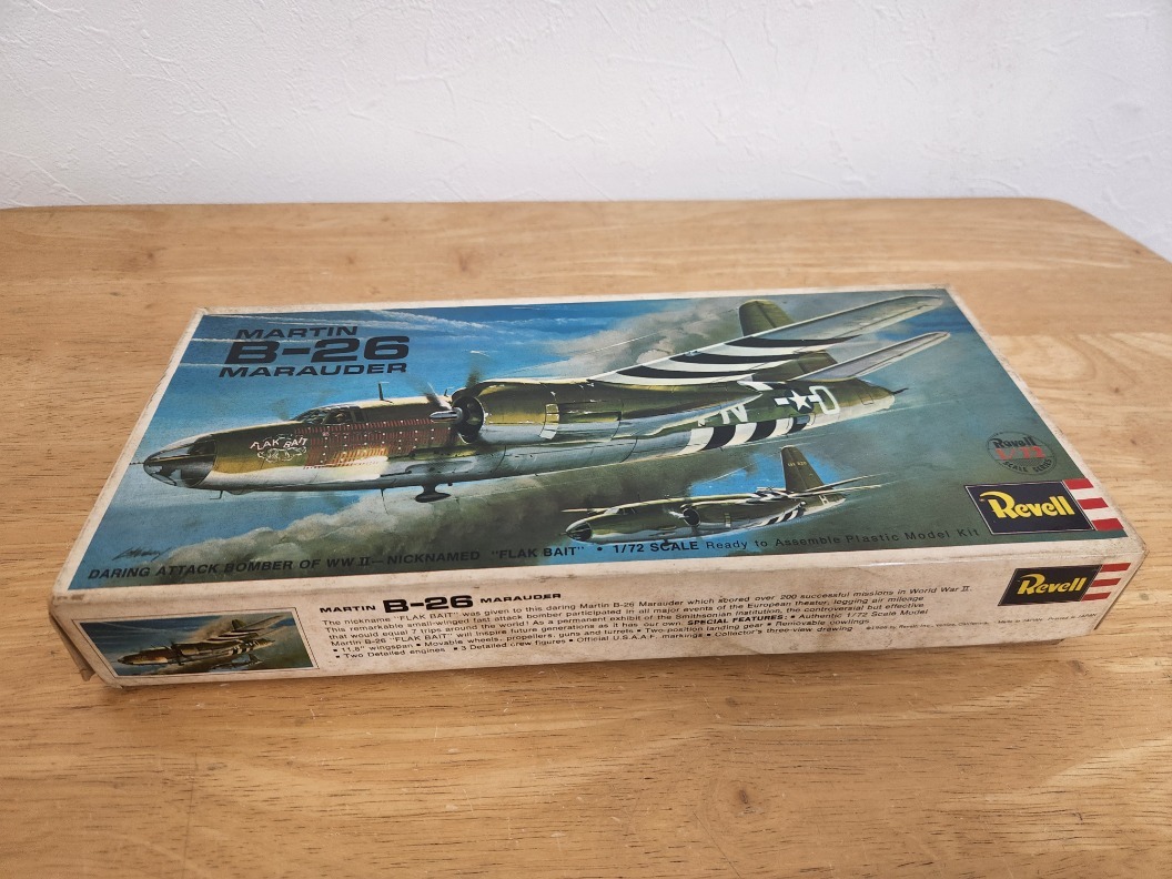 Yahoo!オークション - 13.レベル1/72 マ－チン B26 マロ－ダ－