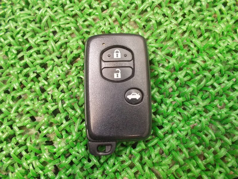 インプレッサ エンジンコンピューター CPU ECU FB16 AT 2WD 22765AF261 鍵 アイドリングストップCPU付 GP2 GP1 26956/ク126(スズキ用)｜売買され ...