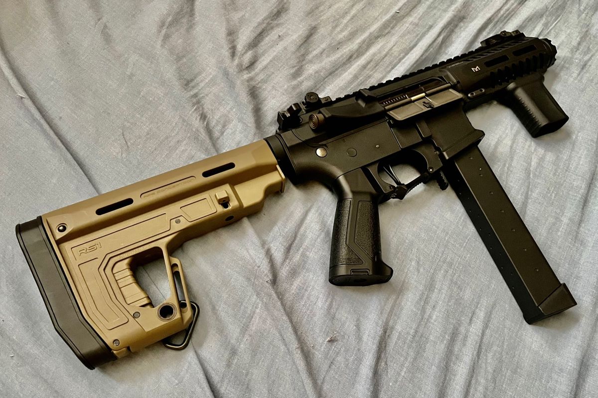 G&G ARMAMENT G&G ARP9 スタンダード電動ガン RS-1ストック仕様 G&G ARMAMENT G&G ARP9 スタンダード電動ガン RS-1ストック仕様
